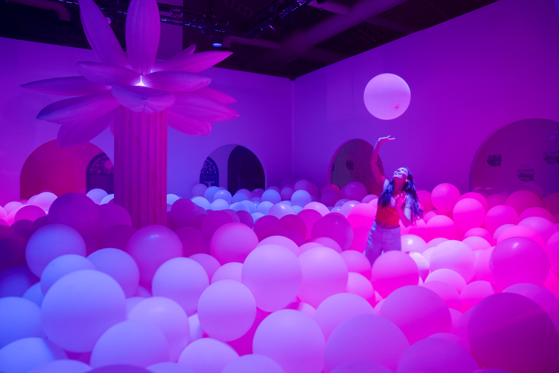 BUBBLE PLANET Atlanta: An Immersive Experience